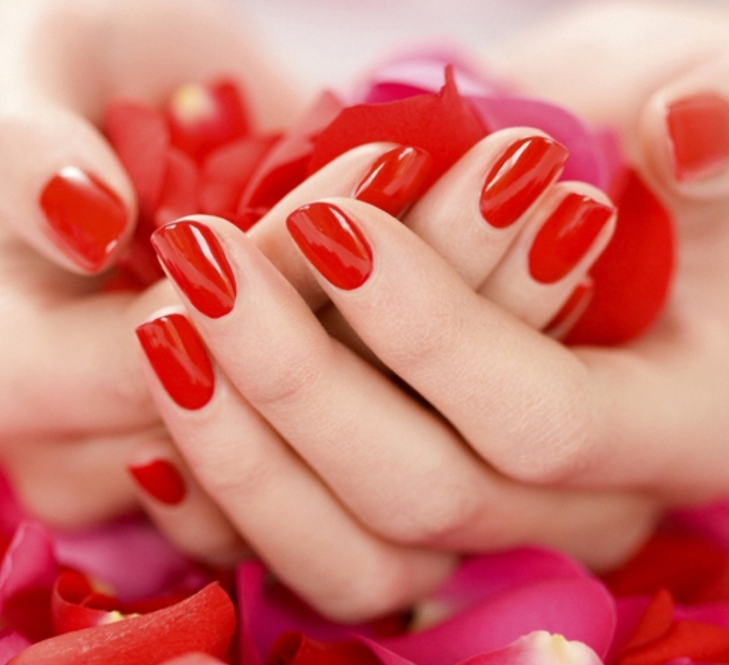 Manucure & Pédicure – Institut Beauté & Bien-Etre Glam'Colors Sion